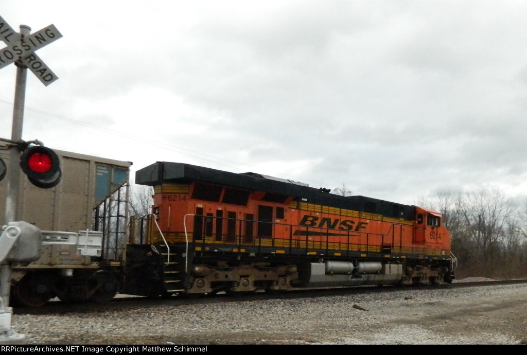 BNSF 6214 - DPU